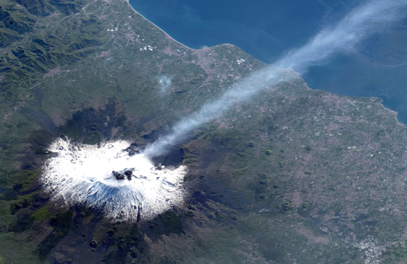 ISS Astronaut Shares Incredible Photos of Volcanoes Taken From Space